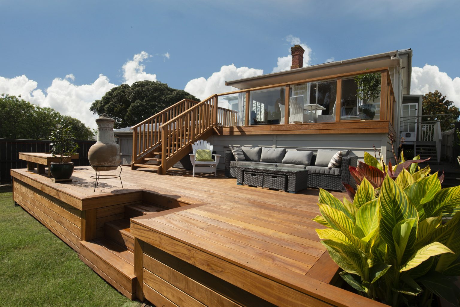 Advantages of Vitex Hardwood Decking | South Pacific Timber