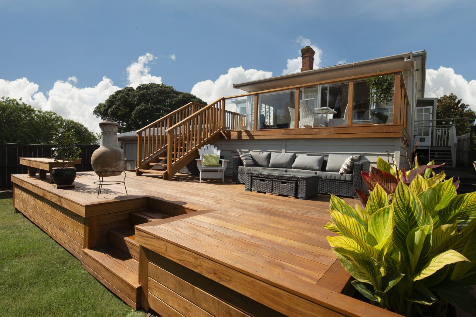Advantages of Vitex Hardwood Decking | South Pacific Timber